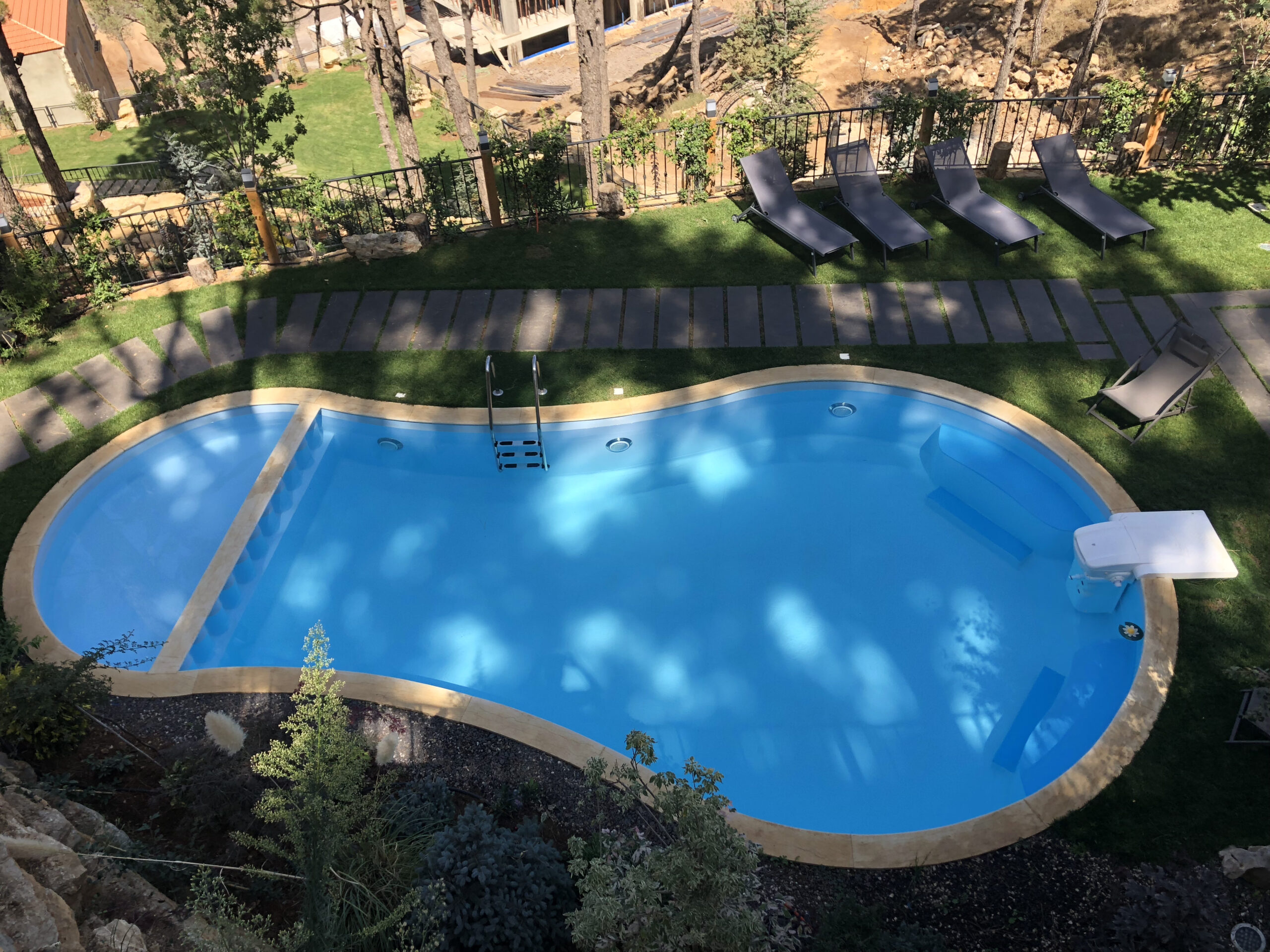 Get Inspired | Build a Pool: from Design to Pool Care | Desjoyaux Pools